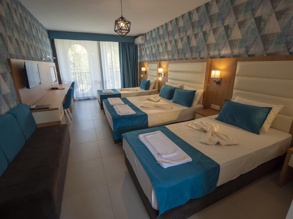 We Travel » Pearl Beach Resort 4*~Canj